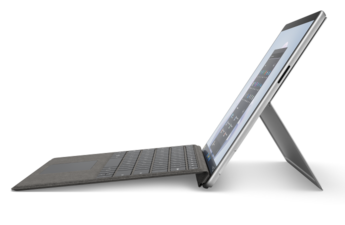 大学生協オリジナルパソコン｜滋賀県立大学生活協同組合